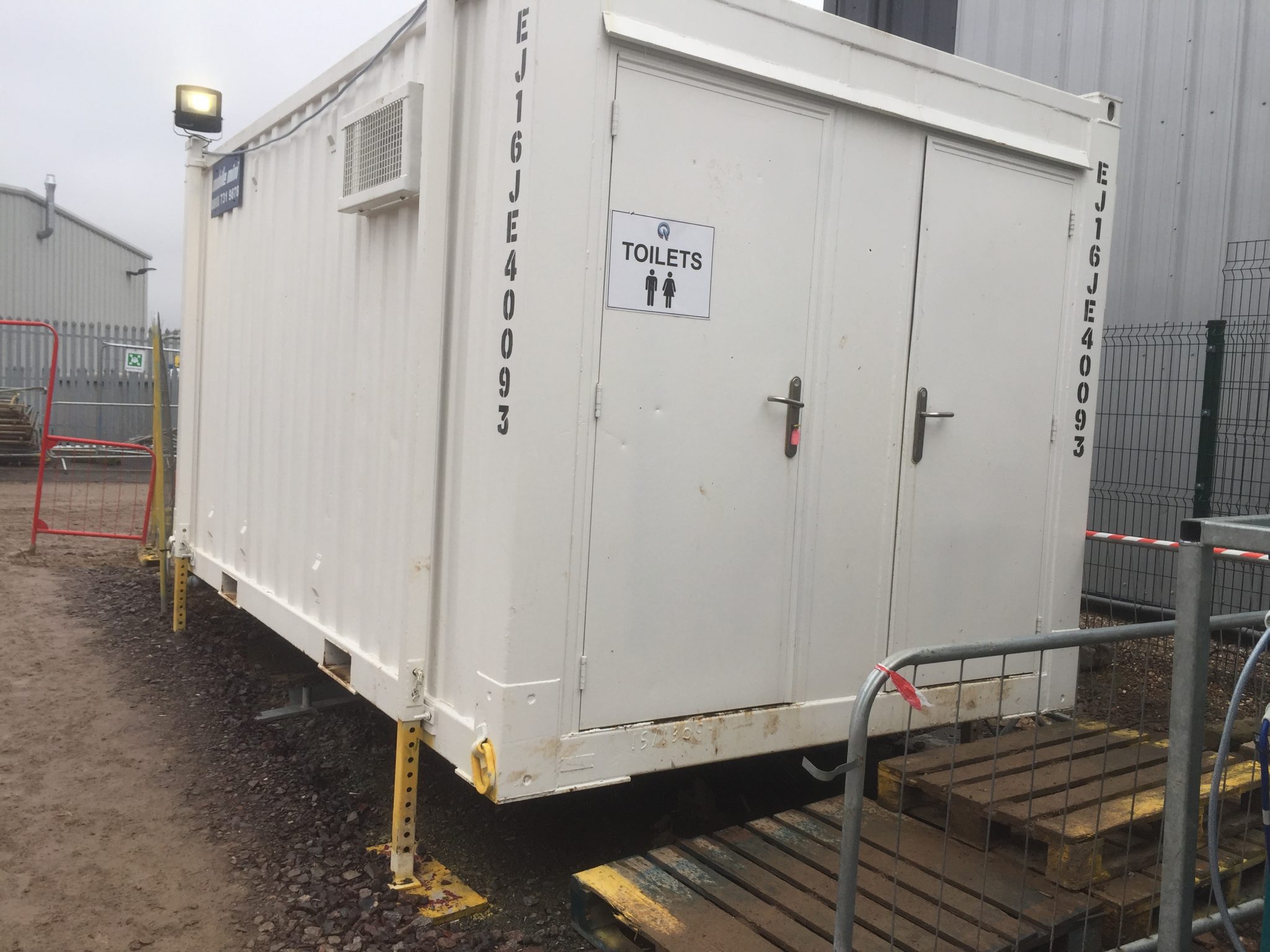 Building Sites - Cabin Cleaning | WCS Commercial Facilities Management